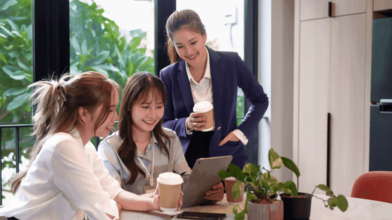 Thammasat University’s Policy Commits to Equal Pay for Work of Equal ...